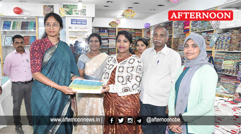 Collector inaugurates Diwali sales in Co-optex - Afternoonnews Collector inaugurates Diwali sales in Co-optex - Afternoonnews